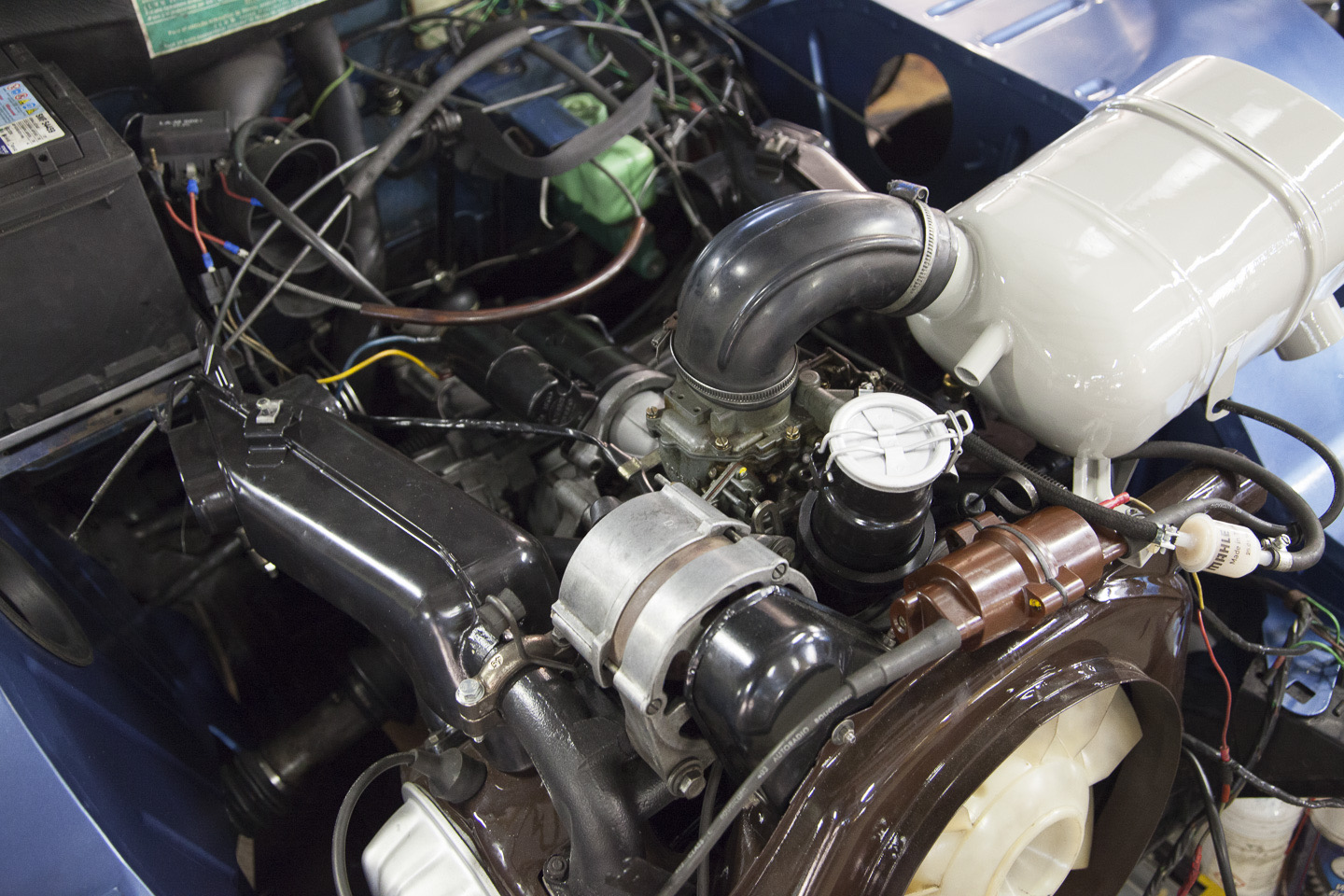 Building up the area around the engine – Ami8.com